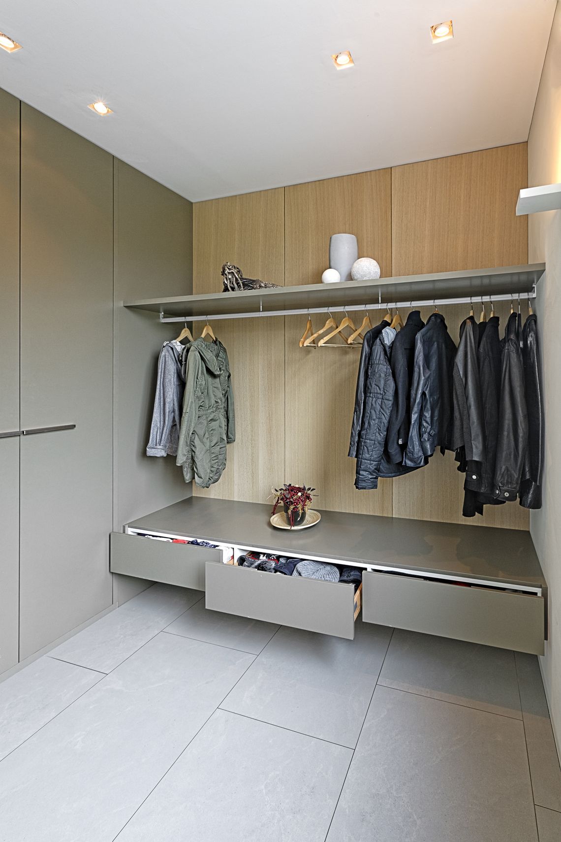 Wandschrank Nach Mass